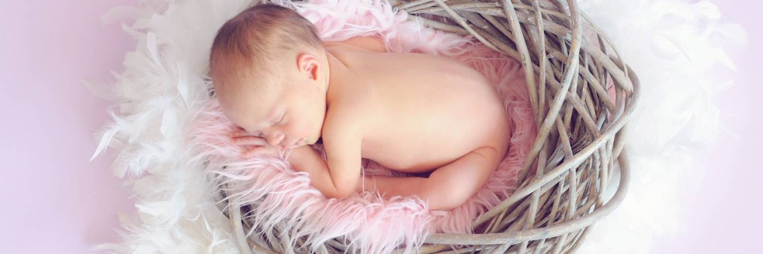 Cuddle & Connect For Babies Aged 0-4 Months. Expectant Parents Also ...