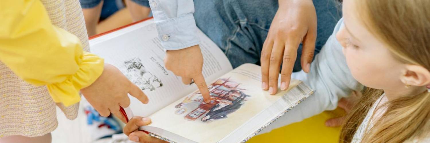 Preschool Storytime at Bayswater Library, with Bernadette from Boronia ...